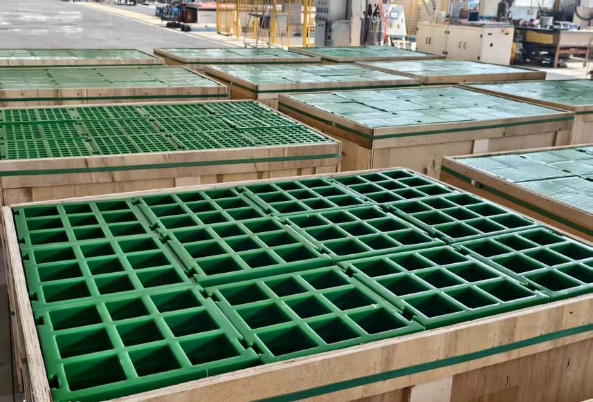 Choosing Between Polyurethane and Rubber Screen Panels: A Performance ...
